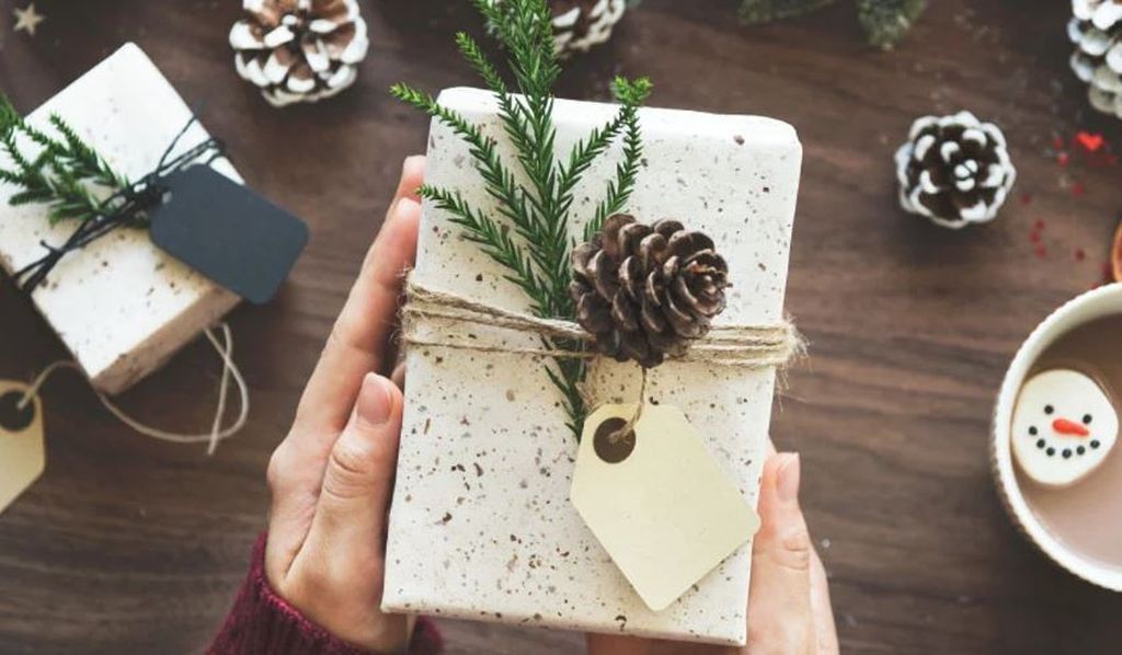 Nous vous aidons à choisir différents cadeaux sains pour Noël ...